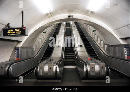 Charing Cross Station, Bakerloo Line Platform, London, England, UK ...