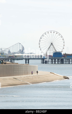 Flood protection work Blackpool seafront Stock Photo - Alamy