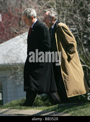 Former President George Bush and son President George W Bush Stock ...