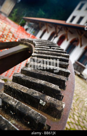 Gears with wooden teeth of an antique saw mill ( cogs ) Moulin ...