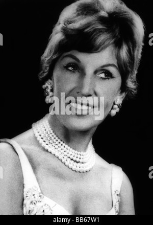 LALE ANDERSEN (1905-1972) German singer, songwriter, best known her ...