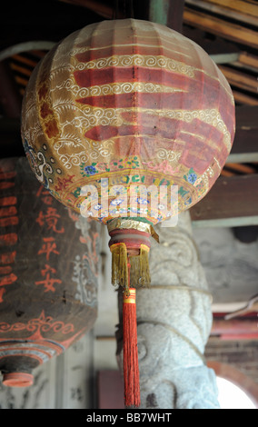 chinese lantern in the temple Stock Photo - Alamy