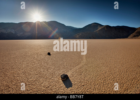 Moving rock on Racetrack Playa, Death Valley National Park, California ...