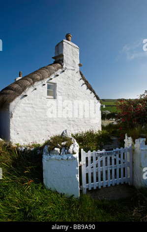 Manx cottage, Cregneash, Isle of Man Stock Photo - Alamy