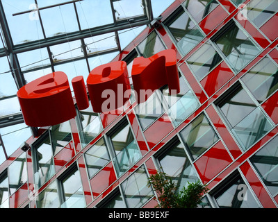 EON ELECTRICITY COMPANY OFFICE BUILDING IN NOTTINGHAM CITY CENTRE WITH ...