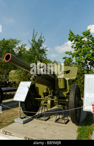 Soviet 122 mm howitzer model 1938 M-30 isolated on white background ...