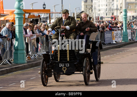 Entrants in the London to Brighton vintage car race near the finish ...