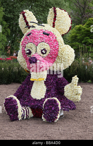 Spalding Springfields Flower Festival and Parade of Floats Lincolnshire ...