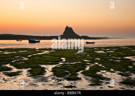 Lindisfarne Castle at dawn, Holy Island, Northumberland, England ...