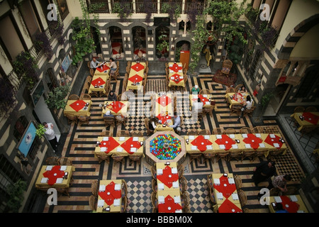Inside a restaurant, Sharia Hanania Damascus Syria Stock Photo - Alamy