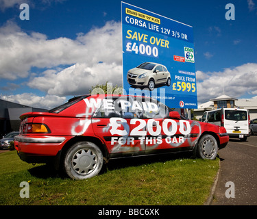 beat up old banger car cars tatty rough knackered junk scrap volvo dent ...