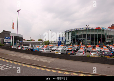 Ford Dealers on Edgware Rd, Colindale, London, England, Uk Stock Photo ...