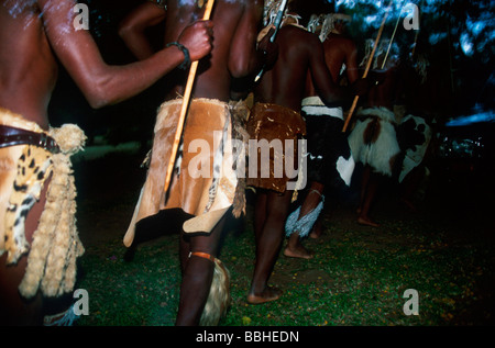 Muden 12 2002 nZulu traditional dance legs feet foot amabheshu zulu men ...