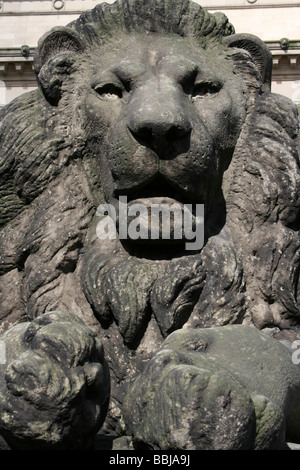 One Of Four Lion Statues Outside St George's Hall, Liverpool ...
