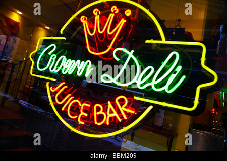 Diner neon sign Stock Photo - Alamy