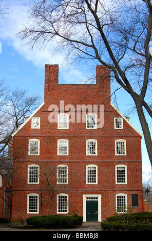 Massachusetts Hall, oldest building at Harvard College, Harvard ...