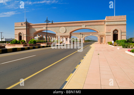 Beautification, building at the freeway between Muscat and Sohar ...