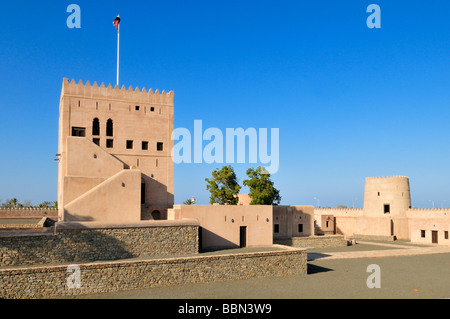 Historic adobe fortification Liwa Fort or Castle, Batinah Region ...