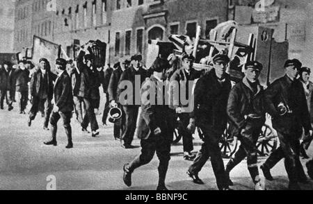 events, Great Depression 1929 - 1933, belt conveyor in a closed factory ...