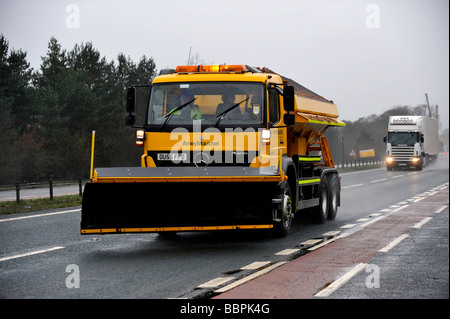Mercedes gritting spreading gritter truck Stock Photo - Alamy