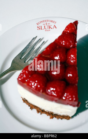 VIENNESE PASTRY SHOP SLUKA, VIENNA, AUSTRIA Stock Photo - Alamy