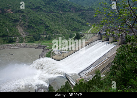 Pandoh dam. Near Tandi. Himachal Pradesh. India Stock Photo - Alamy
