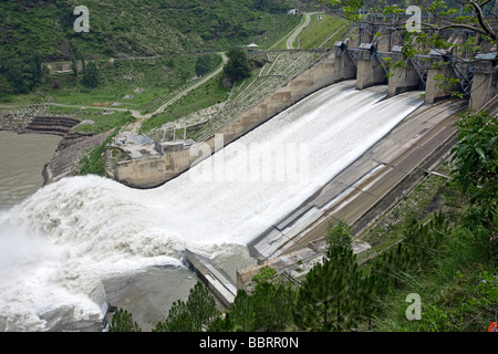 Pandoh dam. Near Tandi. Himachal Pradesh. India Stock Photo - Alamy