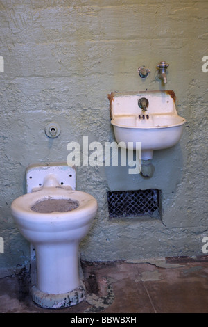 Prison cell with wash basin & toilet in the Eastern State Penitentiary ...