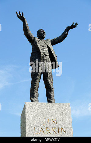 Dublin, Ireland - Statue of Jim Larkin in front of the main post office ...
