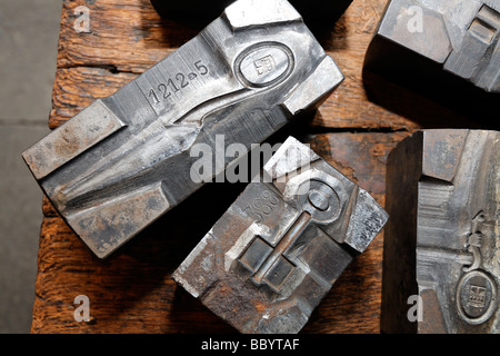 Dies, shaping tools for forging scissor blanks, Hendrichs swage forge ...