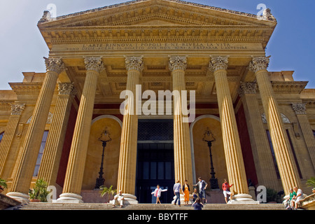 Massimo Theatre, Teatro Massimo opera house, Piazza Verdi, Palermo ...