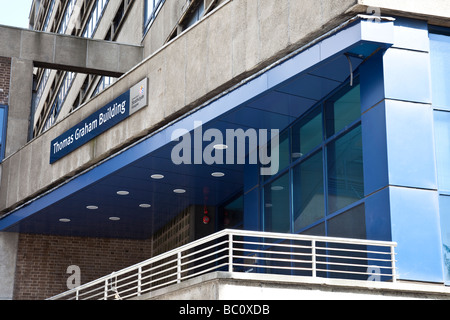 The entrance to the Thomas Graham Building, Chemistry department of the ...