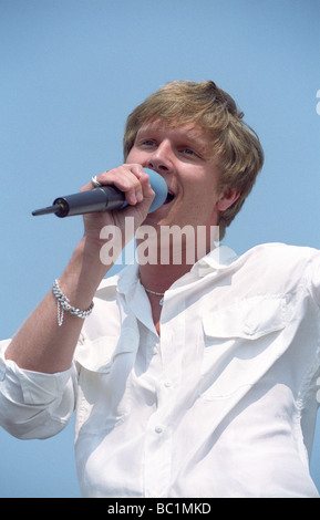 LET LOOSE UK pop group about 1994 Stock Photo - Alamy