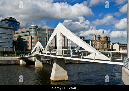 dh Broomielaw Tradeston RIVER CLYDE BRIDGES GLASGOW CITY Scottish ...
