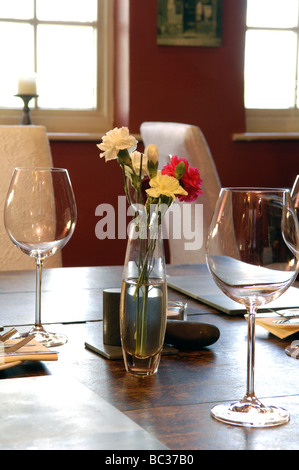 Table in a restaurant Stock Photo - Alamy