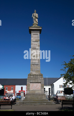 Statue of Major General Rollo Gillespie, Comber Stock Photo - Alamy