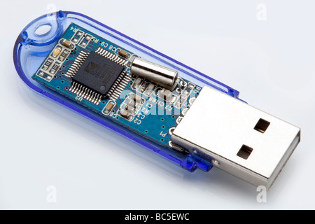 usb pen drive internal workings Stock Photo - Alamy