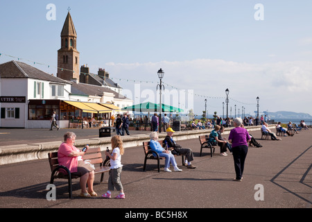 Largs Promenade , North Ayrshire, Scotland, UK. Unseasonal warm weather ...