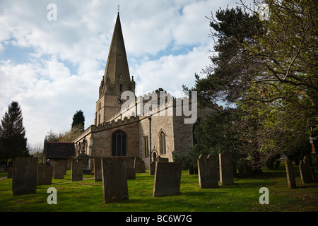 Edwinstowe Church Graveyard ,Sherwood Forest,Nottinghamshire,England,UK ...