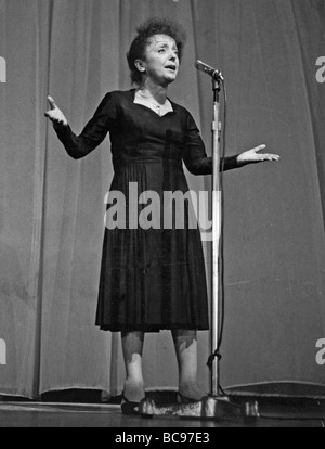 EDITH PIAF [MUSIC] Stock Photo - Alamy