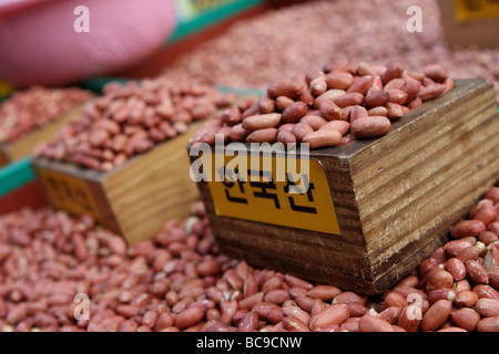 display of peanuts Stock Photo - Alamy