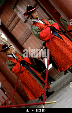Red Guards in front of the door of Russian revolutionary leader Lenin's ...