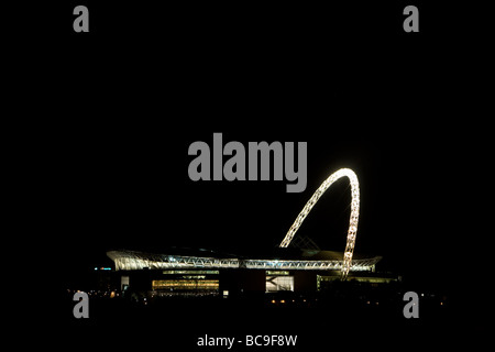 Wembley Stadium at night Stock Photo - Alamy