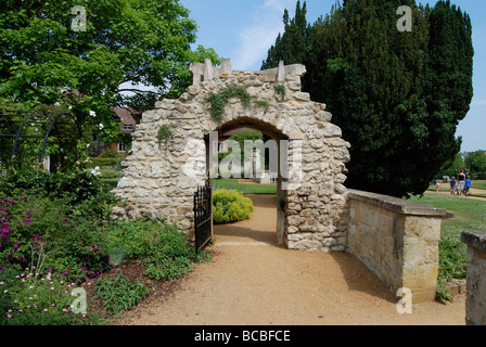Trendells folly in the abbey gardens at Abingdon Stock Photo - Alamy