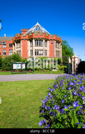 Firth Court, Sheffield University, Weston Bank, Sheffield Stock Photo ...