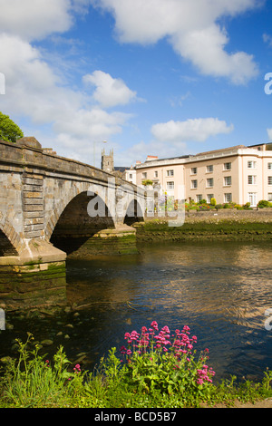 Totnes bridge over the River Dart in Devon, England Stock Photo - Alamy