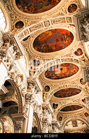 Cathedral Saint Stephan, Passau, Lower Bavaria, Bavarians, Germany ...