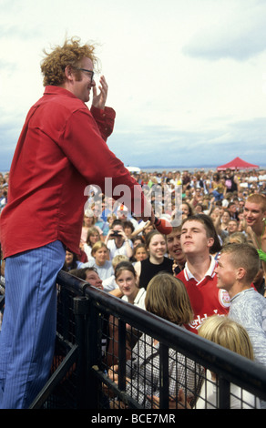 BBC Radio 1 One Roadshow. Chris Evans. Weston super mare. holly samos ...