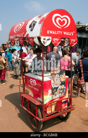 Anjuna weekly hippy flea market Goa India Stock Photo - Alamy