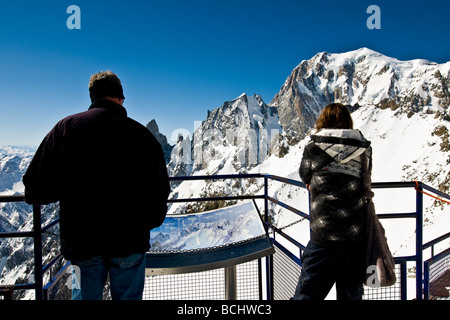 Punta Helbronner 3 462 meters Monte Bianco Aosta Italy Stock Photo - Alamy